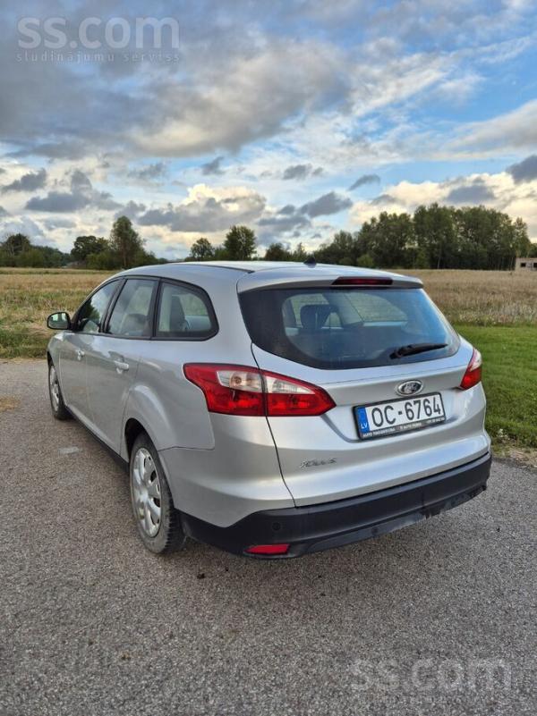 Ford Focus 2011 Tukums, ar dzinēja tilpumu 1.60 L un nobraukumu 245 tūkst. km par 3500 €, foto 6 vietnē AUTOMOTO.COM.LV