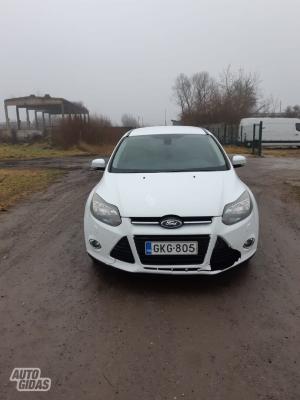 Ford Focus 2011 in Kelme, with an engine capacity of 1.60 L and mileage of 290 thousand km for 2500 €, photo 6 on AUTOMOTO.COM.LV