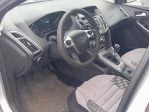 Ford Focus 2011 in Vilnius, with an engine capacity of 1.60 L and mileage of 304 thousand km for 1900 €, photo 10 on AUTOMOTO.COM.LV