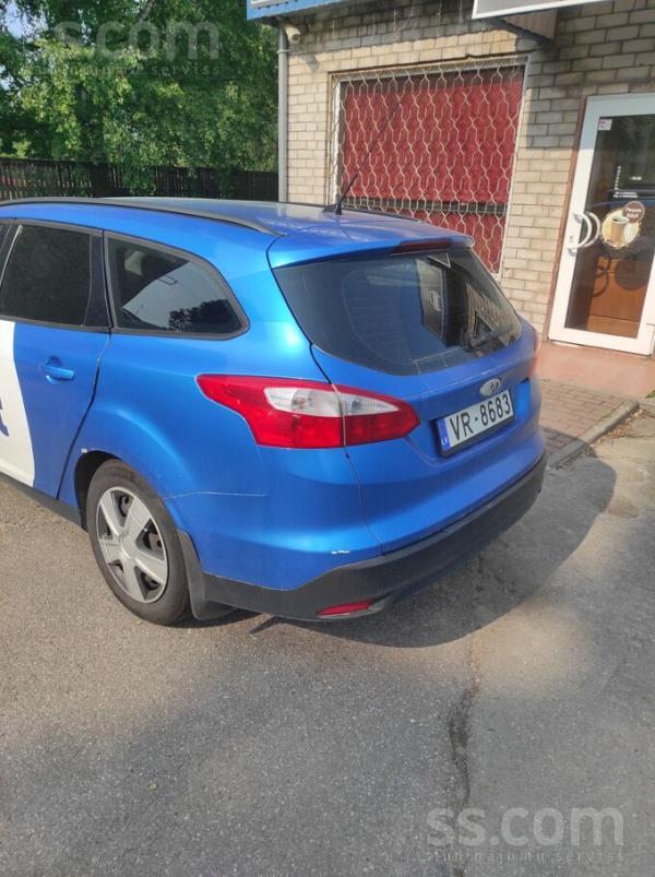 Ford Focus 2012 Rīga, ar dzinēja tilpumu 1.60 L un nobraukumu 350 tūkst. km par 2200 €, foto 8 vietnē AUTOMOTO.COM.LV