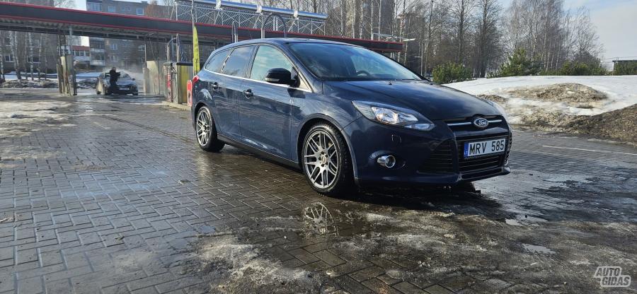 Ford Focus 2012 in Marijampole, with an engine capacity of 1.60 L and mileage of 315 thousand km for 2500 €, photo 5 on AUTOMOTO.COM.LV