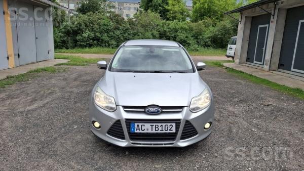 Ford Focus 2012 in Daugavpils, with an engine capacity of 1.60 L and mileage of 280 thousand km for 3750 €, photo 4 on AUTOMOTO.COM.LV