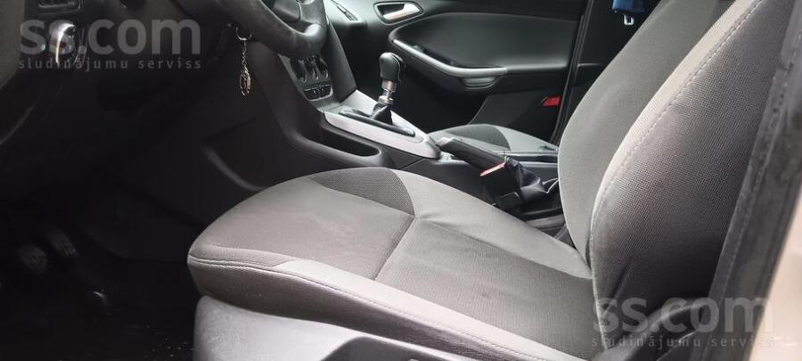 Ford Focus 2012 Cēsis, ar dzinēja tilpumu 1.60 L un nobraukumu 289 tūkst. km par 3000 €, foto 7 vietnē AUTOMOTO.COM.LV