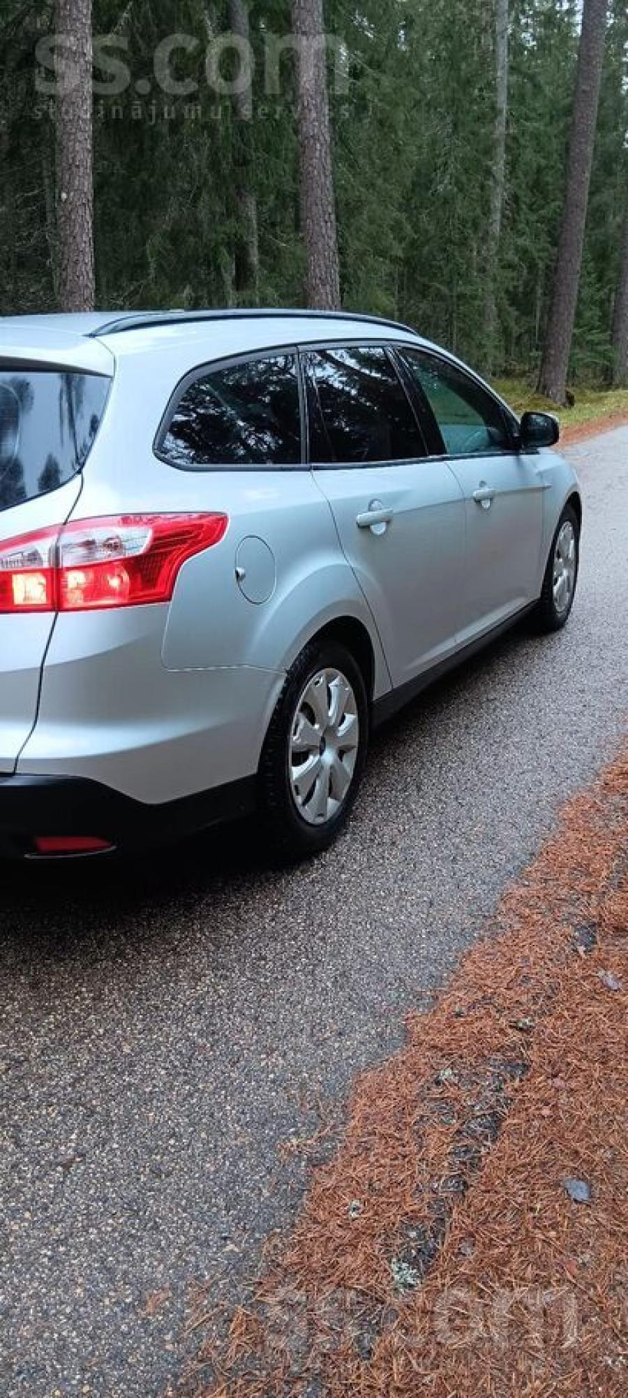 Ford Focus 2012 Cēsis, ar dzinēja tilpumu 1.60 L un nobraukumu 289 tūkst. km par 3000 €, foto 13 vietnē AUTOMOTO.COM.LV
