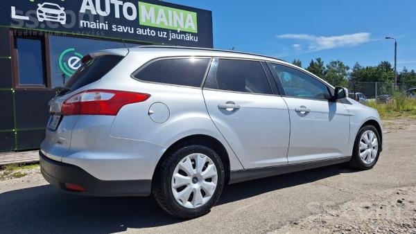 Ford Focus 2012 in Riga, with an engine capacity of 1.60 L and mileage of 297 thousand km for 3400 €, photo 4 on AUTOMOTO.COM.LV