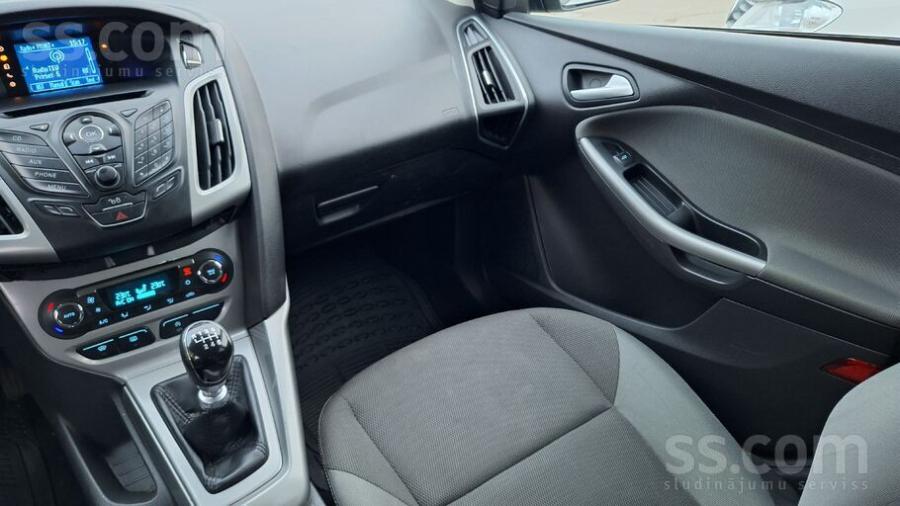 Ford Focus 2012 Rīga, ar dzinēja tilpumu 1.60 L un nobraukumu 297 tūkst. km par 3400 €, foto 11 vietnē AUTOMOTO.COM.LV