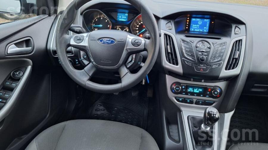 Ford Focus 2012 Rīga, ar dzinēja tilpumu 1.60 L un nobraukumu 297 tūkst. km par 3400 €, foto 12 vietnē AUTOMOTO.COM.LV