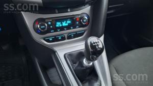 Ford Focus 2012 Rīga, ar dzinēja tilpumu 1.60 L un nobraukumu 297 tūkst. km par 3400 €, foto 13 vietnē AUTOMOTO.COM.LV
