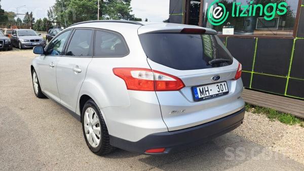 Ford Focus 2012 Rīga, ar dzinēja tilpumu 1.60 L un nobraukumu 299 tūkst. km par 2990 €, foto 4 vietnē AUTOMOTO.COM.LV
