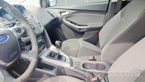 Ford Focus 2012 Rīga, ar dzinēja tilpumu 1.60 L un nobraukumu 299 tūkst. km par 2990 €, foto 10 vietnē AUTOMOTO.COM.LV