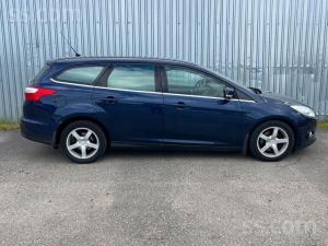 Ford Focus 2012 Rīga, ar dzinēja tilpumu 2.00 L un nobraukumu 234 tūkst. km par 2900 €, foto 5 vietnē AUTOMOTO.COM.LV