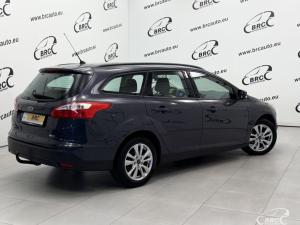 Ford Focus 2012 in Vilnius, with an engine capacity of 1.00 L and mileage of 156 thousand km for 2900 €, photo 3 on AUTOMOTO.COM.LV