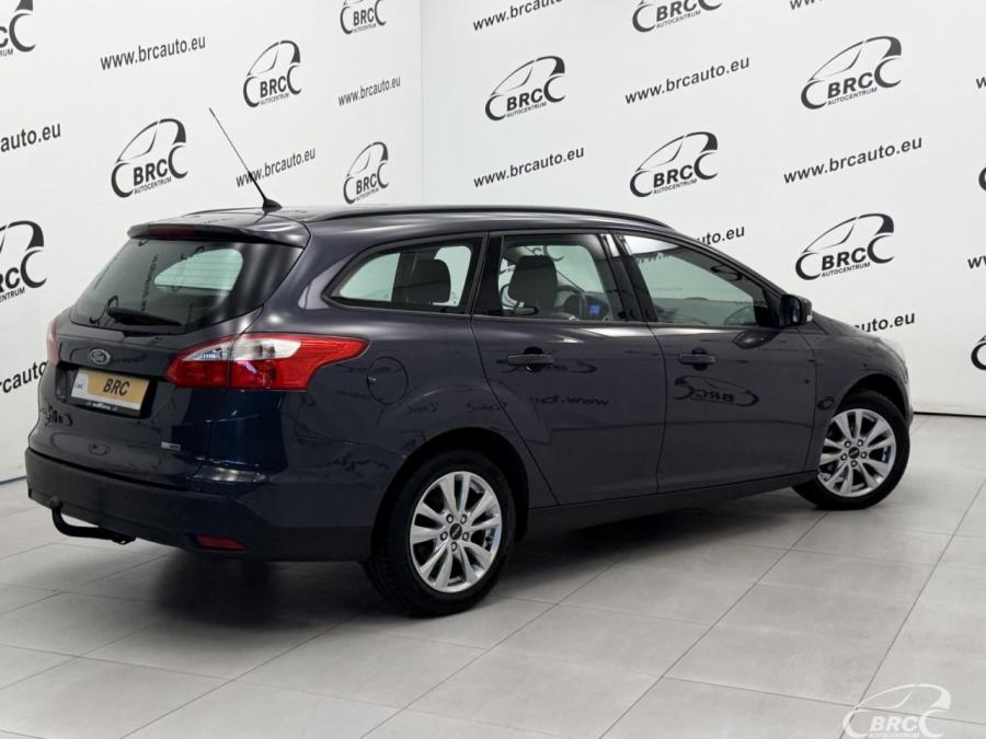 Ford Focus 2012 in Vilnius, with an engine capacity of 1.00 L and mileage of 156 thousand km for 2900 €, photo 3 on AUTOMOTO.COM.LV
