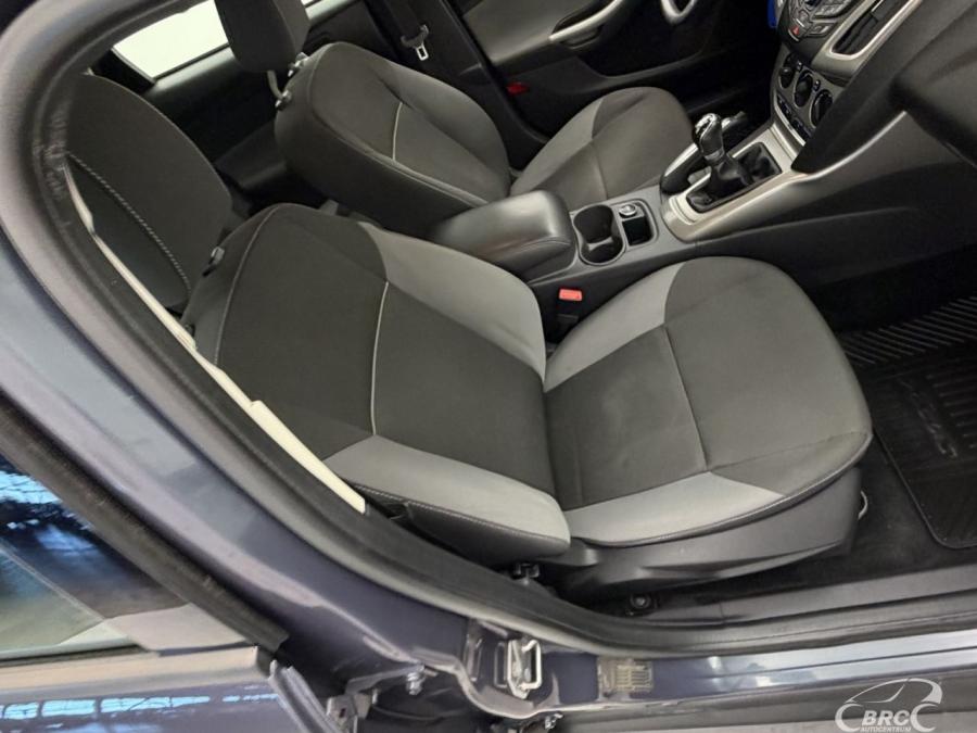 Ford Focus 2012 in Vilnius, with an engine capacity of 1.00 L and mileage of 156 thousand km for 2900 €, photo 6 on AUTOMOTO.COM.LV