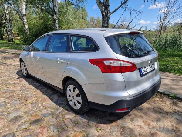 Ford Focus 2013 Rīga, ar dzinēja tilpumu 1.60 L un nobraukumu 365 tūkst. km par 2900 €, foto 4 vietnē AUTOMOTO.COM.LV