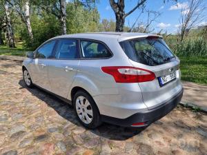 Ford Focus 2013 in Riga, with an engine capacity of 1.60 L and mileage of 365 thousand km for 2900 €, photo 4 on AUTOMOTO.COM.LV