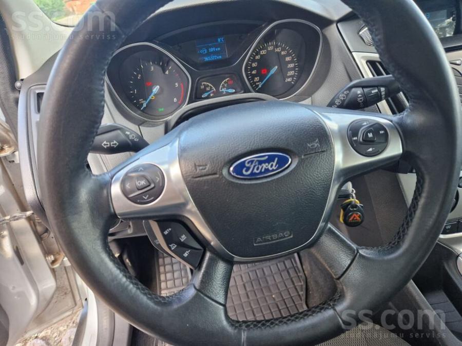 Ford Focus 2013 in Riga, with an engine capacity of 1.60 L and mileage of 365 thousand km for 2900 €, photo 7 on AUTOMOTO.COM.LV