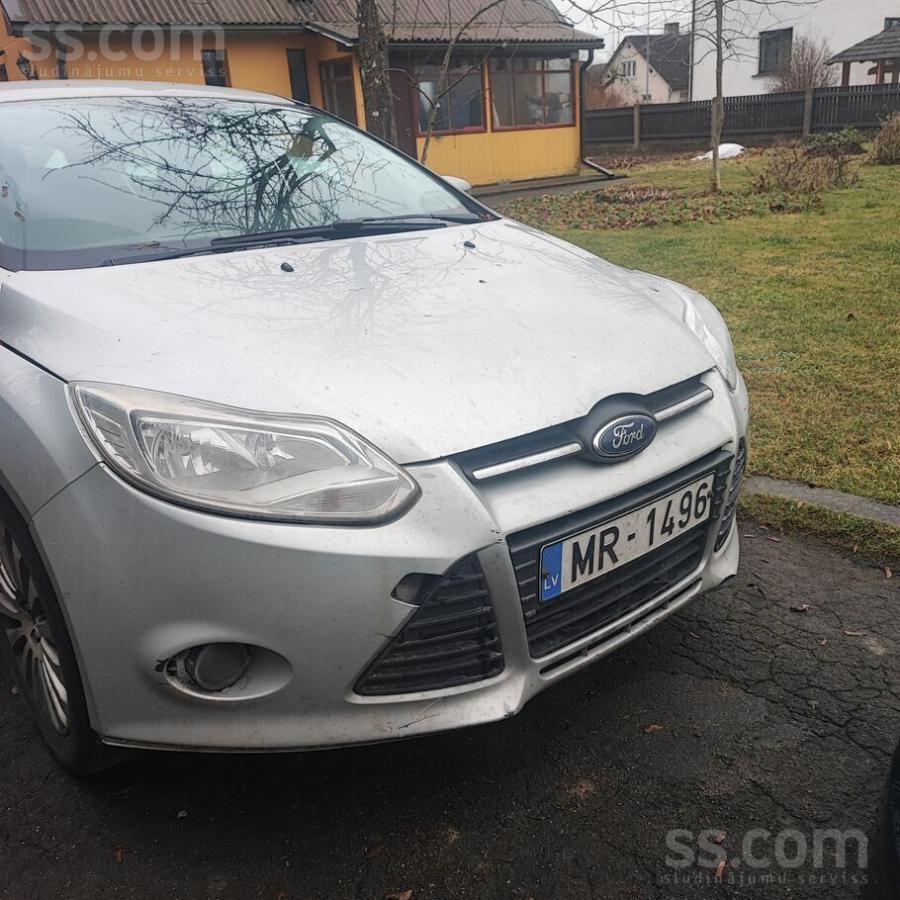 Ford Focus 2013 in Bauska, with an engine capacity of 1.60 L and mileage of 326 thousand km for 1500 €, photo 2 on AUTOMOTO.COM.LV