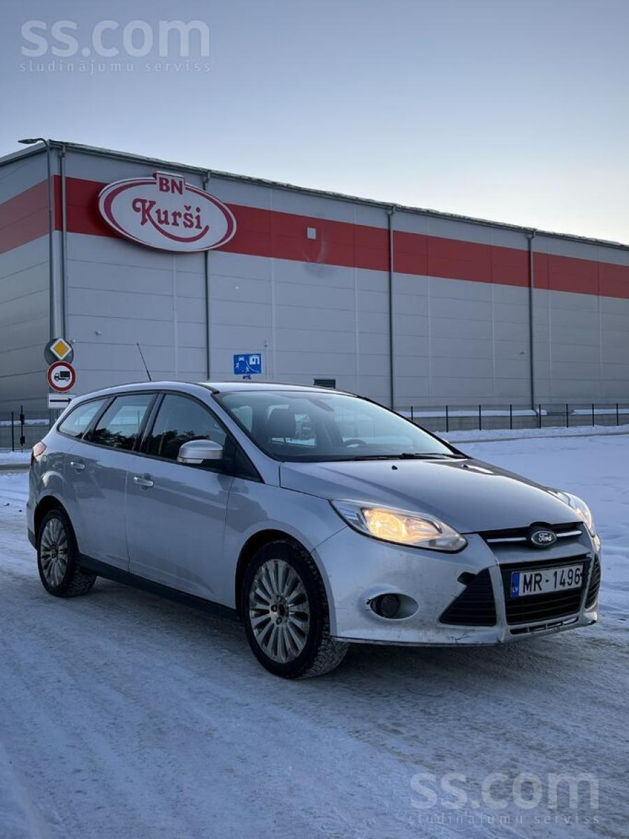Ford Focus 2013 in Riga, with an engine capacity of 1.60 L and mileage of 326 thousand km for 1950 €, photo 2 on AUTOMOTO.COM.LV