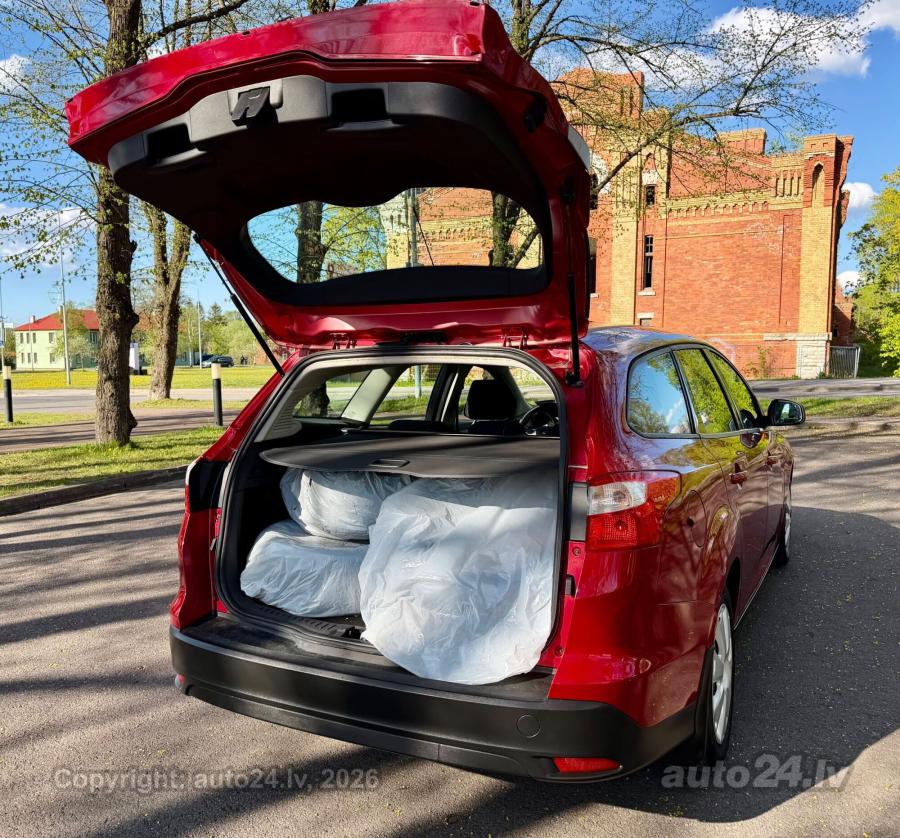 Ford Focus 2013 in Tallinn, with an engine capacity of 1.60 L and mileage of 168 thousand km for 4999 €, photo 19 on AUTOMOTO.COM.LV