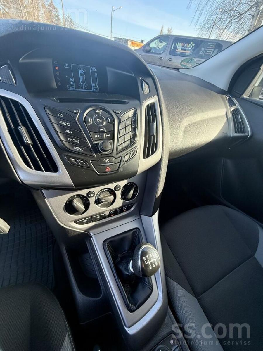 Ford Focus 2013 Rīga, ar dzinēja tilpumu 1.60 L un nobraukumu 0 tūkst. km par 4550 €, foto 13 vietnē AUTOMOTO.COM.LV