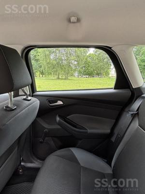Ford Focus 2013 in Jelgava, with an engine capacity of 1.60 L and mileage of 123 thousand km for 4500 €, photo 12 on AUTOMOTO.COM.LV