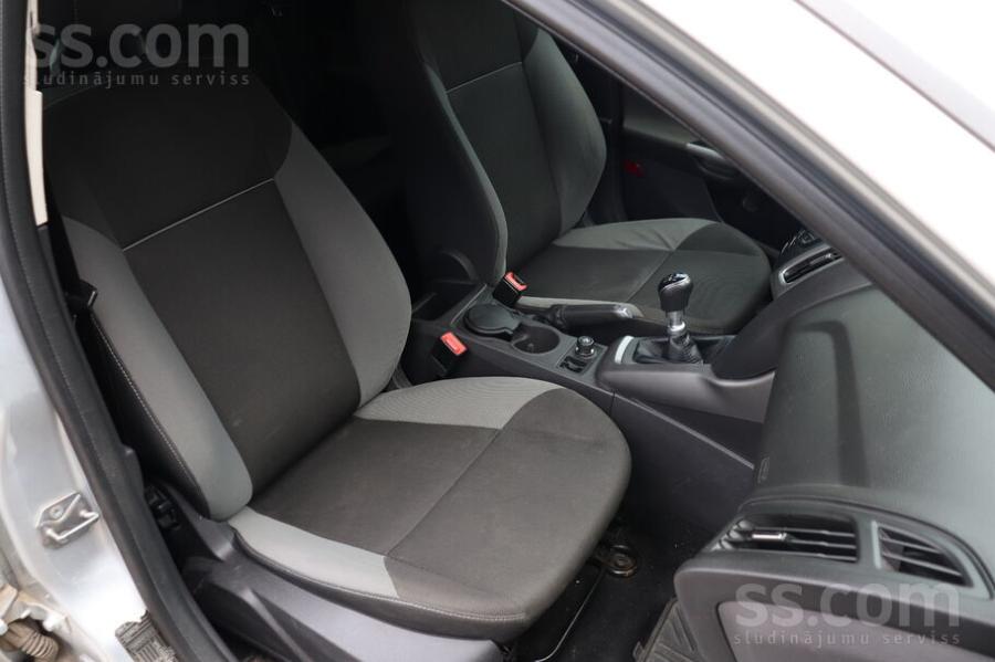 Ford Focus 2013 Valmiera, ar dzinēja tilpumu 1.60 L un nobraukumu 0 tūkst. km par 2900 €, foto 7 vietnē AUTOMOTO.COM.LV