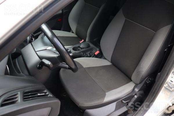Ford Focus 2013 Valmiera, ar dzinēja tilpumu 1.60 L un nobraukumu 0 tūkst. km par 2900 €, foto 10 vietnē AUTOMOTO.COM.LV