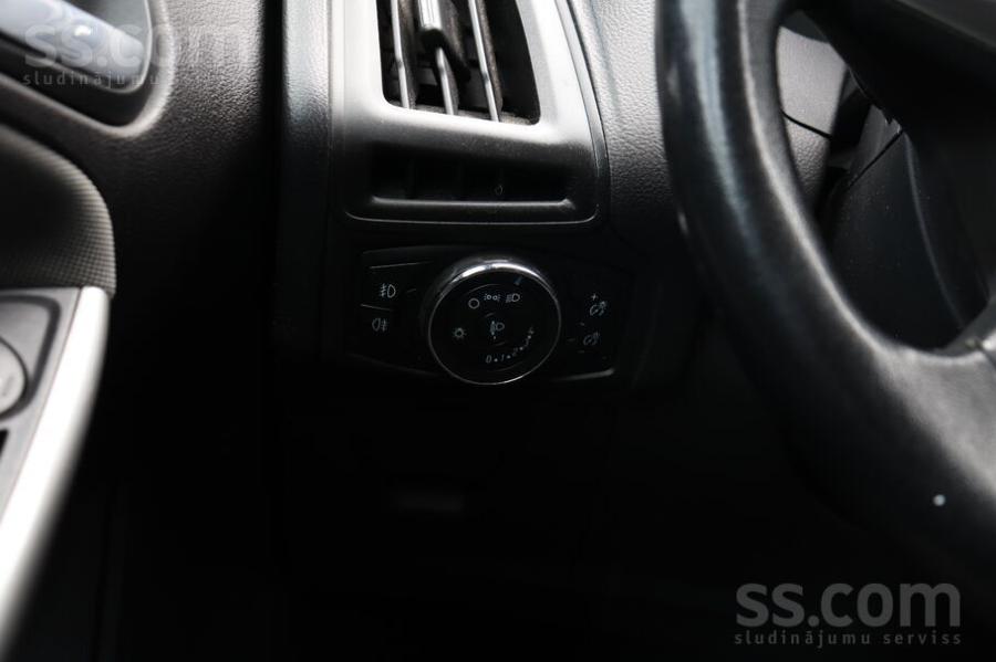 Ford Focus 2013 Valmiera, ar dzinēja tilpumu 1.60 L un nobraukumu 0 tūkst. km par 2900 €, foto 16 vietnē AUTOMOTO.COM.LV
