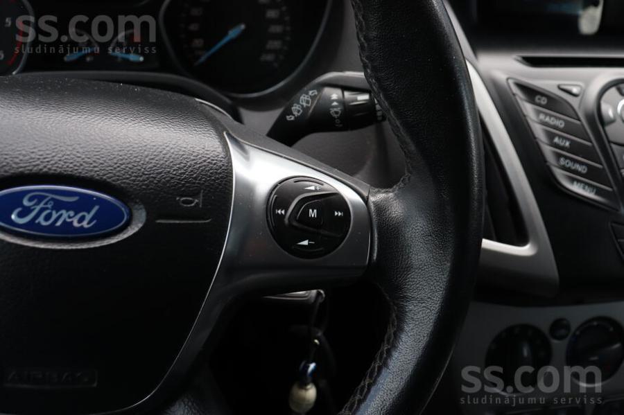 Ford Focus 2013 Valmiera, ar dzinēja tilpumu 1.60 L un nobraukumu 0 tūkst. km par 2900 €, foto 18 vietnē AUTOMOTO.COM.LV