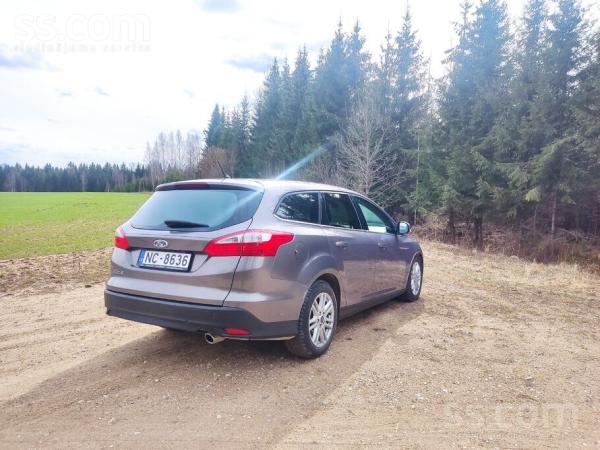Ford Focus 2013 in Riga, with an engine capacity of 2.00 L and mileage of 319 thousand km for 4300 €, photo 3 on AUTOMOTO.COM.LV