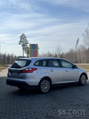 Ford Focus 2013 Rīga, ar dzinēja tilpumu 1.60 L un nobraukumu 326 tūkst. km par 1400 €, foto 5 vietnē AUTOMOTO.COM.LV