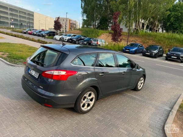 Ford Focus 2013 Viļņa, ar dzinēja tilpumu 1.60 L un nobraukumu 180 tūkst. km par 3950 €, foto 4 vietnē AUTOMOTO.COM.LV