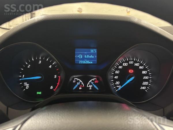 Ford Focus 2014 Rīga, ar dzinēja tilpumu 1.60 L un nobraukumu 230 tūkst. km par 2850 €, foto 11 vietnē AUTOMOTO.COM.LV
