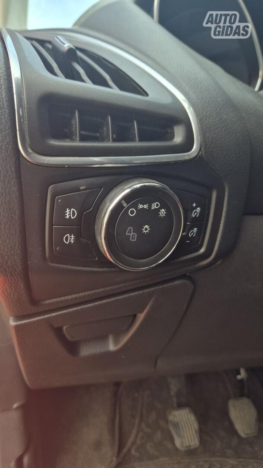 Ford Focus 2014 in Klaipeda, with an engine capacity of 1.60 L and mileage of 400 thousand km for 1850 €, photo 8 on AUTOMOTO.COM.LV
