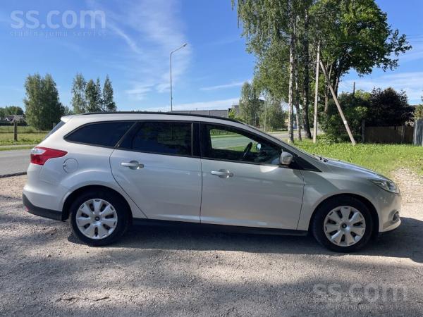 Ford Focus 2014 Rīga, ar dzinēja tilpumu 1.60 L un nobraukumu 230 tūkst. km par 3990 €, foto 6 vietnē AUTOMOTO.COM.LV