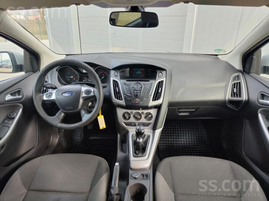 Ford Focus 2014 in Riga, with an engine capacity of 1.60 L and mileage of 353 thousand km for 3960 €, photo 7 on AUTOMOTO.COM.LV