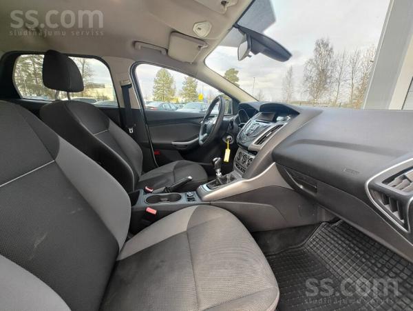 Ford Focus 2014 Rīga, ar dzinēja tilpumu 1.60 L un nobraukumu 353 tūkst. km par 3960 €, foto 8 vietnē AUTOMOTO.COM.LV