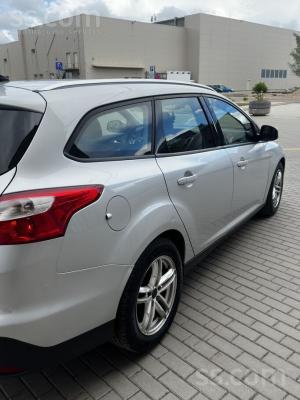 Ford Focus 2014 Rīga, ar dzinēja tilpumu 1.60 L un nobraukumu 123 tūkst. km par 4500 €, foto 5 vietnē AUTOMOTO.COM.LV