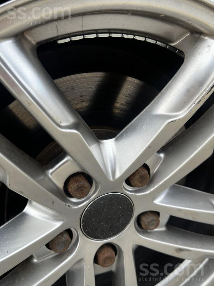 Ford Focus 2014 Rīga, ar dzinēja tilpumu 1.60 L un nobraukumu 123 tūkst. km par 4500 €, foto 9 vietnē AUTOMOTO.COM.LV