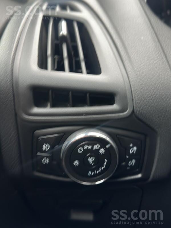 Ford Focus 2014 Rīga, ar dzinēja tilpumu 1.60 L un nobraukumu 123 tūkst. km par 4500 €, foto 9 vietnē AUTOMOTO.COM.LV