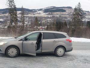 Ford Focus 2014 Ogre, ar dzinēja tilpumu 1.60 L un nobraukumu 246 tūkst. km par 3200 €, foto  vietnē AUTOMOTO.COM.LV
