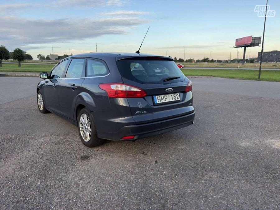 Ford Focus 2014 in Kaunas, with an engine capacity of 1.60 L and mileage of 270 thousand km for 3000 €, photo 7 on AUTOMOTO.COM.LV