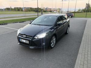 Ford Focus 2014 in Vilnius, with an engine capacity of 1.60 L and mileage of 295 thousand km for 3700 €, photo 3 on AUTOMOTO.COM.LV