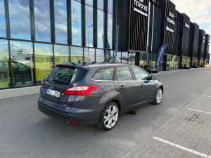 Ford Focus 2014 in Vilnius, with an engine capacity of 1.60 L and mileage of 295 thousand km for 3700 €, photo 8 on AUTOMOTO.COM.LV