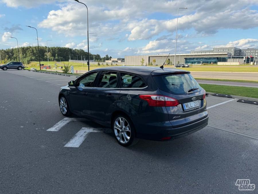 Ford Focus 2014 in Vilnius, with an engine capacity of 1.60 L and mileage of 295 thousand km for 3700 €, photo 9 on AUTOMOTO.COM.LV