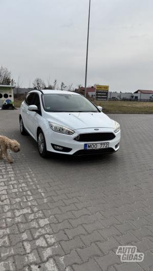 Ford Focus 2015 Kauņa, ar dzinēja tilpumu 1.00 L un nobraukumu 155 tūkst. km par 4200 €, foto  vietnē AUTOMOTO.COM.LV