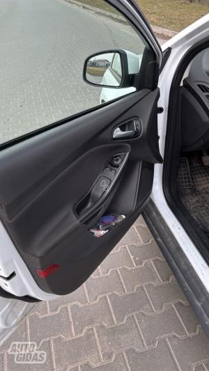 Ford Focus 2015 in Kaunas, with an engine capacity of 1.00 L and mileage of 155 thousand km for 4200 €, photo 11 on AUTOMOTO.COM.LV