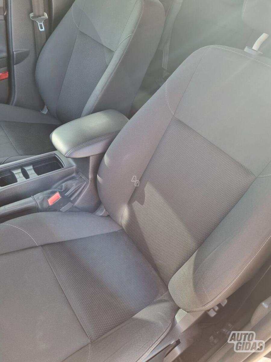 Ford Focus 2015 in Marijampole, with an engine capacity of 1.50 L and mileage of 194 thousand km for 4999 €, photo 13 on AUTOMOTO.COM.LV