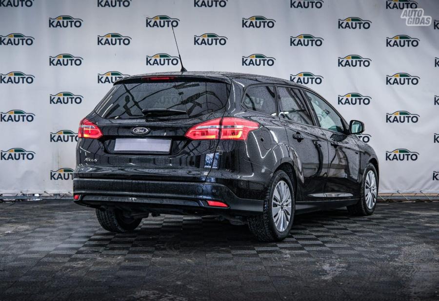 Ford Focus 2015 in Kaunas, with an engine capacity of 1.60 L and mileage of 279 thousand km for 6890 €, photo 4 on AUTOMOTO.COM.LV